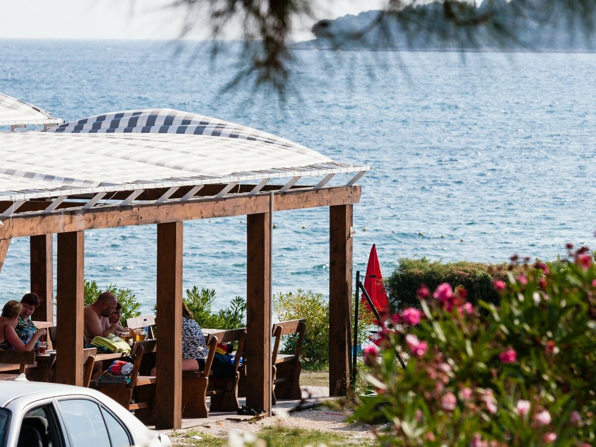 Camping Bi Village | Luxury mobile homes & tents | Roan